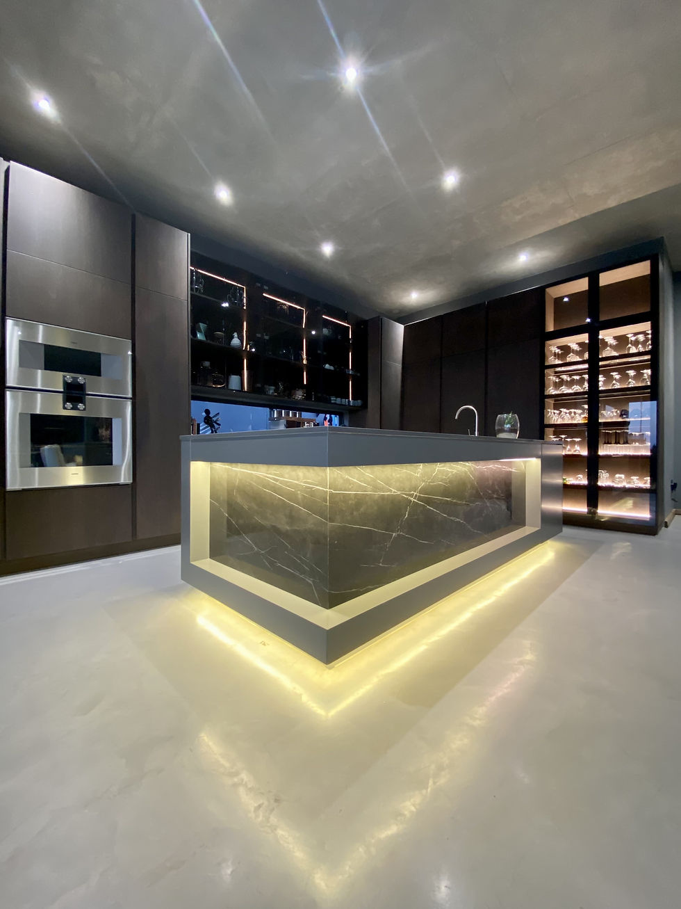 Partnerships | Linear Concepts